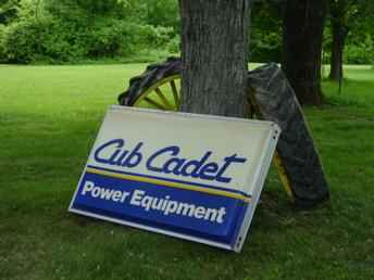 Used Farm Tractors for Sale: Lighted Cub Cadet Dealer Sign (2006-08-17 ...