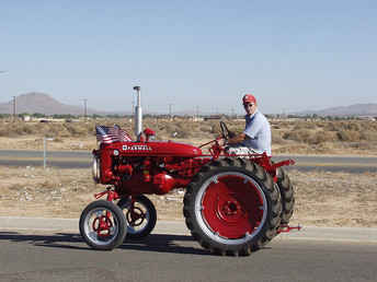 Used Farm Tractors for Sale: Farmall Super Av High Crop (2008-04-24 ...