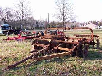 Used Farm Tractors for Sale: Drag Disk (2008-04-24) - Yesterday's Tractors