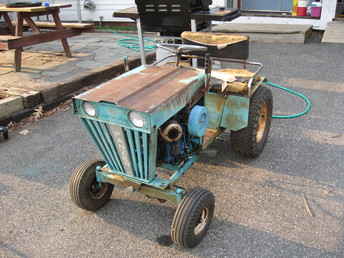 Used Farm Tractors for Sale: Panzer Tractor (2008-04-25) - Yesterday's ...