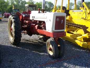 Used Farm Tractors for Sale: Cockshutt 550 (2008-05-15) - Yesterday's ...