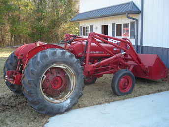 Used Farm Tractors for Sale: Ih 300 Utilitiy W/Loader (2008-05-21 ...