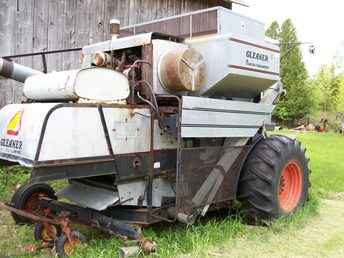 Used Farm Tractors for Sale: Gleaner G (2008-05-29) - Yesterday's Tractors