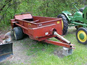 Used Farm Tractors for Sale: Manure Spreader (2008-06-08) - Yesterday's ...