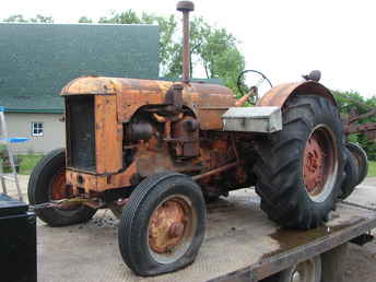 Used Farm Tractors for Sale: Case Model D (2008-06-10) - Yesterday's ...