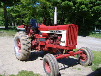 Used Farm Tractors for Sale: Farmall 806 Diesel (2008-07-12 ...