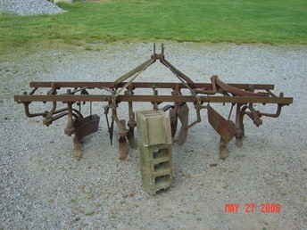 Used Farm Tractors for Sale: Dearborn Cultivator (2008-07-15 ...