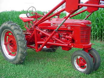 Used Farm Tractors for Sale: Nice Farmall H / Loader 3POINT (2008-07-18 ...