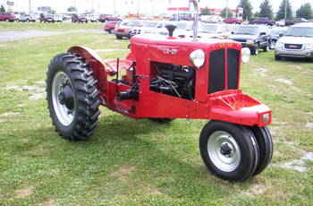 Used Farm Tractors for Sale: 1937 Co-Op No.2 (2008-08-19) - Yesterday's ...