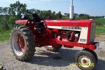 Used Farm Tractors for Sale: Farmall 656 (2008-08-21) - Yesterday's ...