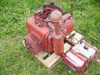 Used Farm Tractors for Sale: 4 Cylinder Wisconsin Engine (2008-08-27 ...