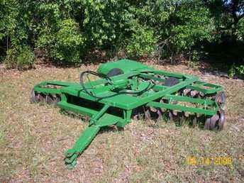 Used Farm Tractors for Sale: 10 Foot John Deere Grove Disk (2008-09-11 ...