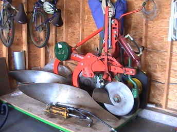 Used Farm Tractors for Sale: Kverneland Match Plow (2008-09-23 ...