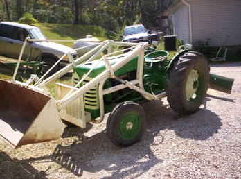 Used Farm Tractors for Sale: Oliver Super 55 With Loader (2008-09-28 ...