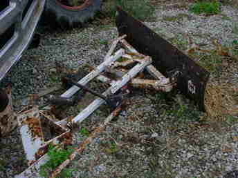 Used Farm Tractors for Sale: Farmall Cub 154 Front Blade (2008-10-05 ...