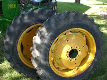 Used Farm Tractors for Sale: John Deere Rear Tires & Wheels (2008-10-11 ...