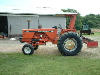 Used Farm Tractors for Sale: Allis Chalmers 185 Tractor (2008-10-17 ...