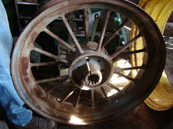 Used Farm Tractors for Sale: John Deere G Round Spokes (2008-10-19 ...