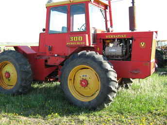 Used Farm Tractors for Sale: Versatile 300 (2008-10-19) - Yesterday's ...