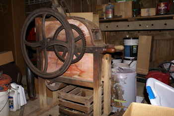Used Farm Tractors for Sale: Hocking Valley 2 Corn Sheller (2008-10-22 ...