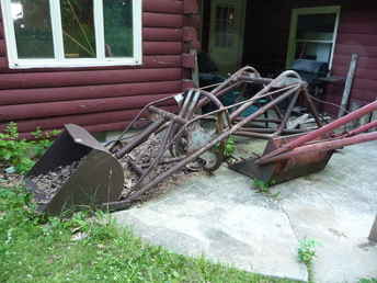 Used Farm Tractors for Sale: Wagner Loader (2008-10-23) - Yesterday's ...