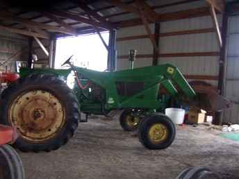 Used Farm Tractors for Sale: John Deere 3010 Diesel/JD 48 Loader (2008 ...