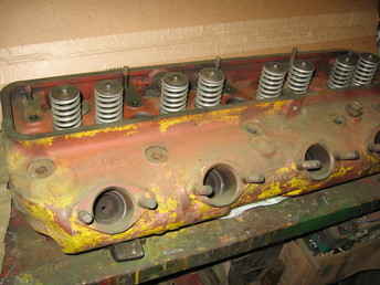 Used Farm Tractors for Sale: TD9- WD9 Cylinder Head (2008-11-09 ...