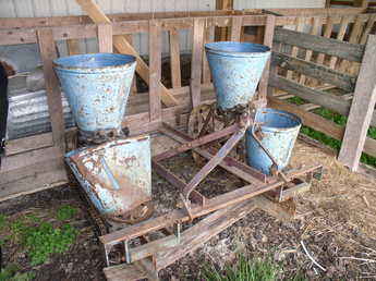 Used Farm Tractors for Sale: Burch 2 Row Planter (2008-11-16 ...