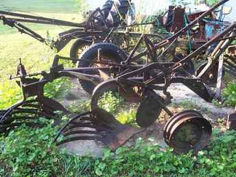 Used Farm Tractors for Sale: Two Bottom Plows (2008-11-17) - Yesterday ...