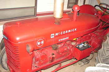 Used Farm Tractors for Sale: W9 Farmall (2008-11-19) - Yesterday's Tractors