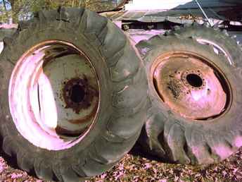Used Farm Tractors for Sale: 18X38 9 Bolt Rims (2008-11-21) - Yesterday ...