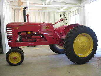 Used Farm Tractors for Sale: Massey Harris 22 (2008-11-24) - Yesterday ...