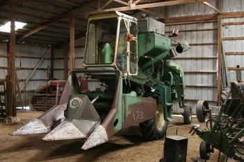 Used Farm Tractors for Sale: John Deere 45 Combine (2008-11-24 ...