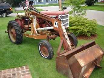 Used Farm Tractors for Sale: Ih 1000 Loader (2008-11-25) - Yesterday's ...