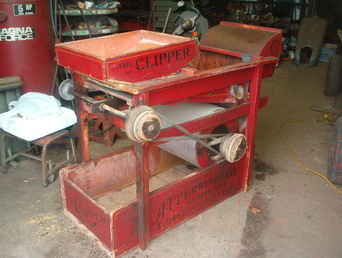 Used Farm Tractors for Sale: Clipper Grain Cleaner (2008-11-27 ...