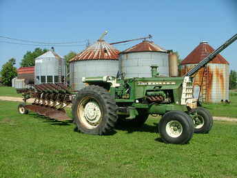 Used Farm Tractors for Sale: Oliver 2255 (2008-12-02) - Yesterday's ...