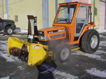 Used Farm Tractors for Sale: Agco ST 40 With Snowblower (2008-12-23 ...