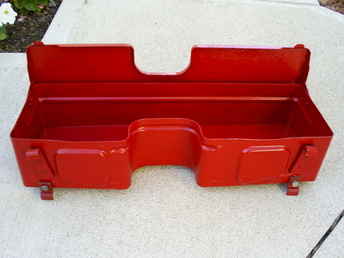 Used Farm Tractors for Sale: Farmall Lightbar Toolbox (2008-12-30 ...