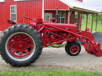 Used Farm Tractors for Sale: 1955 Farmall 300 W/Loader (2009-02-23 ...
