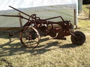 Used Farm Tractors for Sale: Case Plow Pull Type (2009-03-18 ...