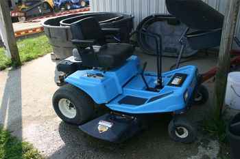 Used Farm Tractors for Sale: Dixon 4421 Zero Turn Mower (2009-03-22 ...