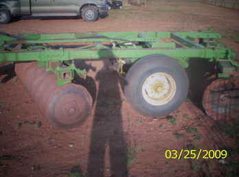 Used Farm Tractors for Sale: 10 Foot John Deere Offset Disk (2009-03-25 ...