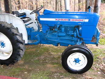 Used Farm Tractors for Sale: Ford 3000 Diesel & Equipment (2009-03-29 ...