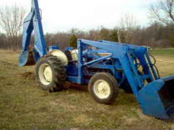 Used Farm Tractors for Sale: Ford 2000 Industrial Backhoe (2009-03-30 ...
