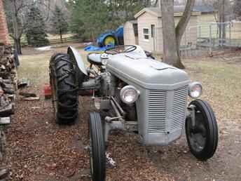Used Farm Tractors for Sale: 1952 Ferguson To-20 (2009-04-02 ...