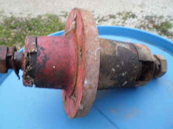 Used Farm Tractors for Sale: Farmall Single FT. Spindle (2009-04-06 ...