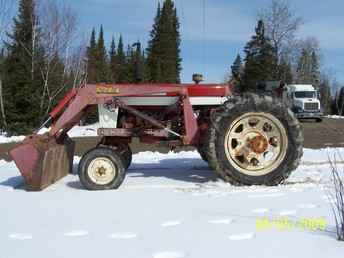 Used Farm Tractors for Sale: 1962 Ih Farmall 560 W/ Loader (2009-04-11 ...