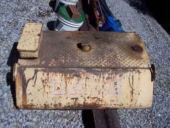 Used Farm Tractors for Sale: Case Fuel Tank (2009-04-20) - Yesterday's ...