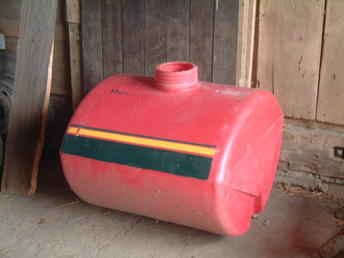 Used Farm Tractors for Sale: Spray Tank (2009-04-24) - Yesterday's Tractors
