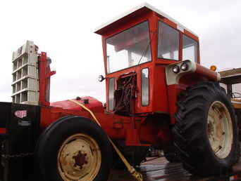 Used Farm Tractors for Sale: 1750 Cockshutt Tractor (2009-04-24 ...